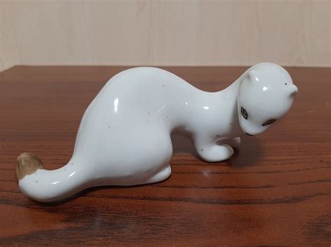 Винтажная фарфоровая статуэткаЛаскаЛФЗ СССР 500 грн Коллекционирование Сухолесы на Olx