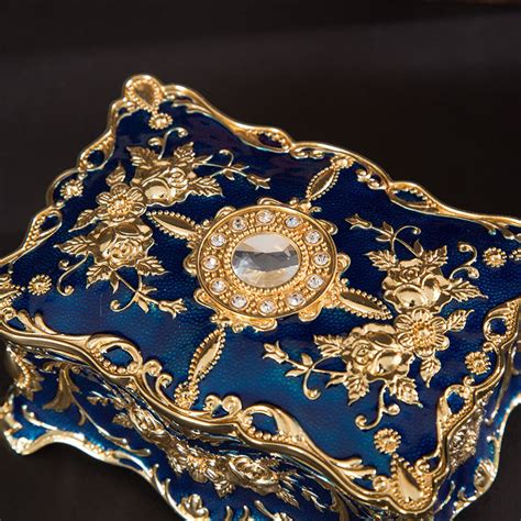 Badu Bg Метални занаяти Ретро кутия за бижута в европейски стил Творческа колие с пръстен от