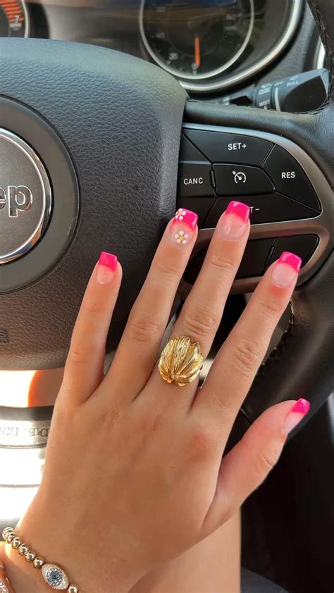 40 Preppy Nail Inspo Ideas Short Acrylic Nails Cute Gel Nails Cute