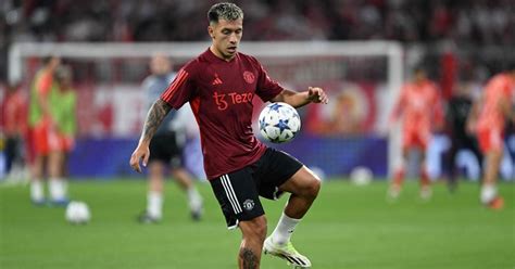 Man Utds Martinez Ruled Out For Extended Period New Straits Times