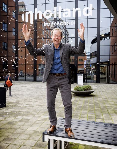 De 21ste Verjaardag Van Inholland Met Bart Combee