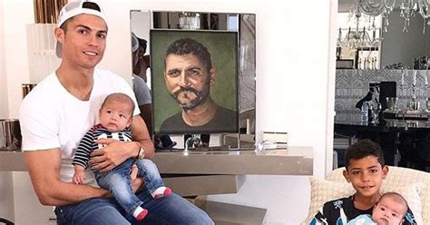 Ronaldo Pays Emotional Tribute To Late Father 😭😭
