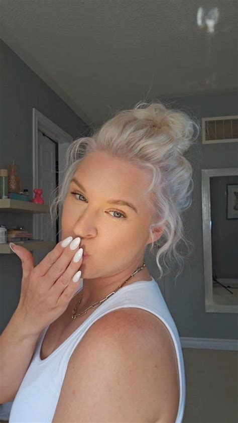 Sadie Bass💋 On Instagram Pammy Messy Bun Tutorial Which Has Been