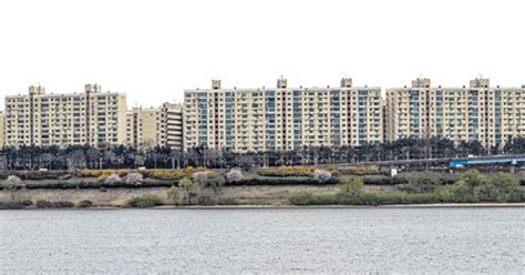 토허제 연장에도 신고가 행진 ‘압구정 [감평사의 부동산 현장진단]