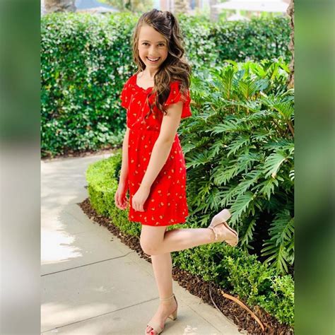 Symonne Harrison Biography Height And Life Story Super Stars Bio