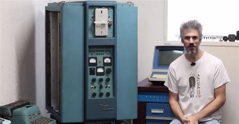 Random Access Memory From A Rotating Drum In A Bendix G15 Hackaday