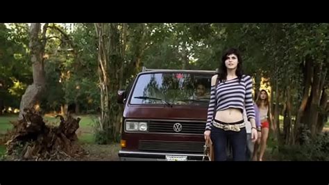 Alexandra Daddario Sexy Navel Scene Xxx Mobile Porno Videos Movies Iporntv Net