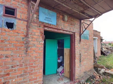 Як виглядає лікарня в Золочеві на Харківщині після 8 обстрілів