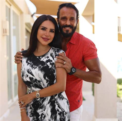 يوسف الشريف مع زوجته إنجي علاء في أول ظهور له منذ تصريحات التلامس والأهلي