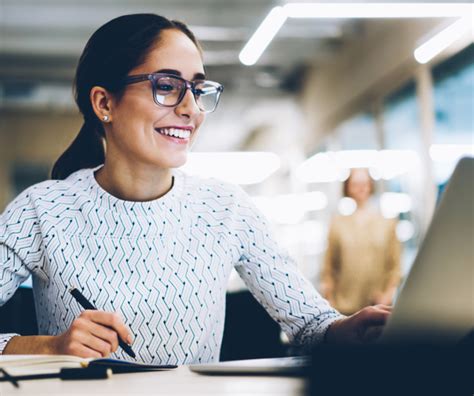 Download Your Free Digital Signage Playbook Li Datmedia