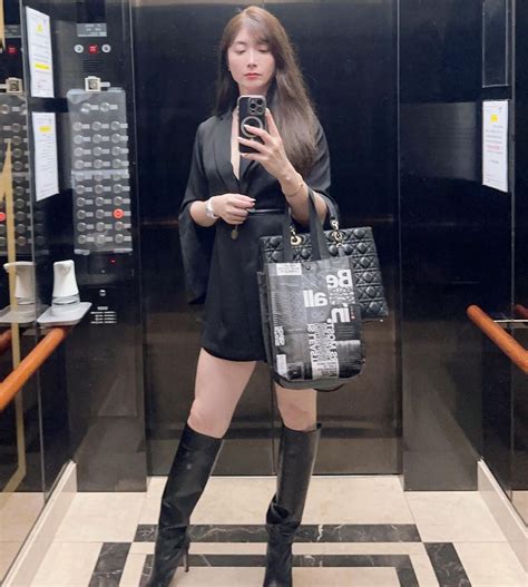 桃子8不是9唯一6的水果4 On Twitter 笑死，对屌子恶意的还得是屌子🤣 👀公跨 大战 女装顺直男” 咯