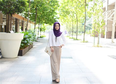 Female Daily Editorial Vivy Yusof Siap Membawa Fashion Valet Ke Indonesia