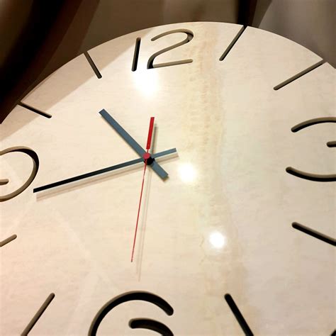 Часы настенные 50 см итальянская керамика бежевый оникс в интернет магазине Ярмарка Мастеров