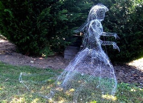 How To Make A Ghost With Chicken Wire Step By Step Guide