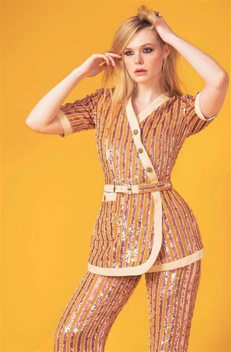 Elle Fanning Nude Exhibited Private Content Pics The Fappening