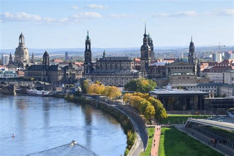 Lonely Planet Dresden Zählt Zu Den Top Zielen 2023 Geo