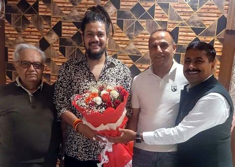 Hansraj Raghuvanshi Visits Rasalika Sweets And Bakery Daily Excelsior