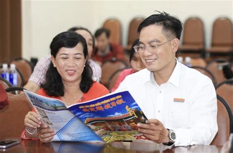 2024年市春刊封面颁奖仪式 华文西贡解放日报