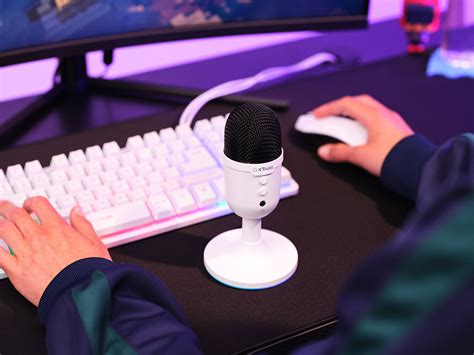 Trust Launches Gxt 234 Yunix Usb Gaming Microphone Techpowerup