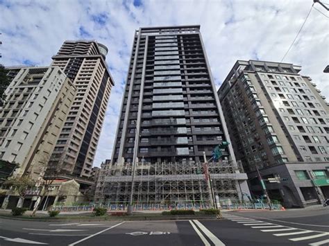 室內裝修工程作業中 森城建設股份有限公司