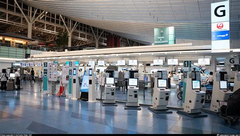 Tokyo Haneda Terminal Photo By Paiyuan Peng 1997 Id 1540703
