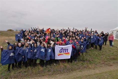 💚Зачувувањето на нашата планета Земја го сфативме навистина сериозно💚 Вчера 27 11 се дружевме и