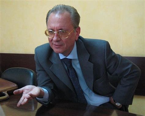 Доган е зле със сърцето