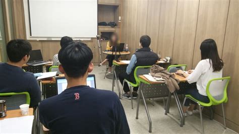 국가직공무원 9급행정직 일반행정 면접 채용분석 면접과정 시작 교육사진 커뮤니티 공무원면접 위드스피치학원