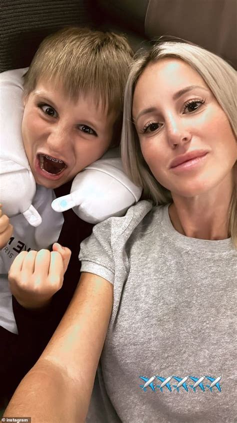 Roxy Jacenkos 10 Year Old Son Hunter Curtis Looks Chic As He Sports