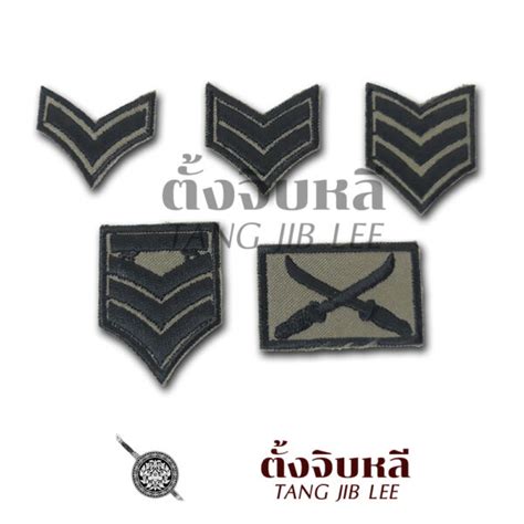 อินทรธนูชุดขาว หรือกระดานบ่า ทหาร นายสิบ จ่าสิบตรี จ่าสิบโท จ่าสิบเอก ร้อยตรี ร้อยโท ร้อยเอก นาย