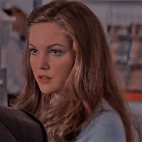 𝐓𝐡𝐞 𝐎𝐮𝐭𝐬𝐢𝐝𝐞𝐫𝐬 𝐢𝐜𝐨𝐧 Diane Lane The Outsiders Straight Hairstyles
