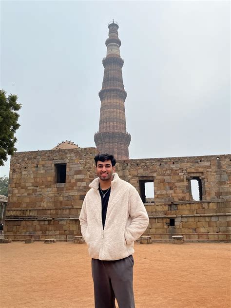 Shivank Panwanda Shivank Panwanda • Threads Say More