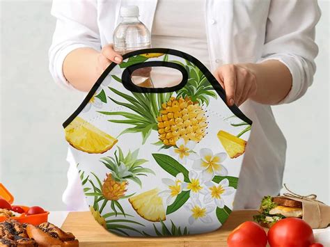 How To Clean A Neoprene Lunch Bag