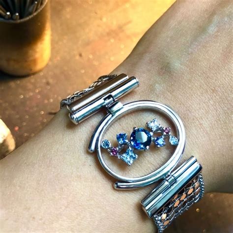 Anna Dora Luxe Orchard Reviews And Profile