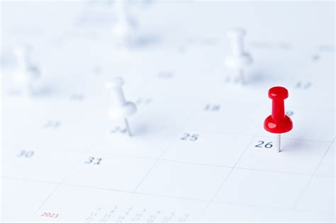 바쁜 약속 및 회의 알림 비즈니스 미팅 또는 여행 계획 개념 에 대한 계획 달력 개념의 Thumbtack 0명에 대한 스톡 사진 및 기타 이미지 Istock