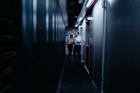 Read How Danfoss Decarbonizes By Building Green Data Centers Danfoss