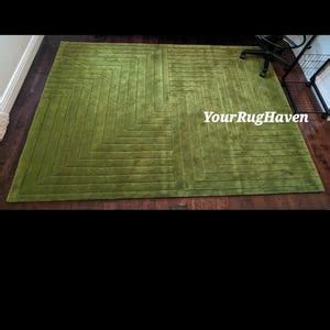 Hand Tufted Olive Green Wool Rug Modern Geometric Design Etsy
