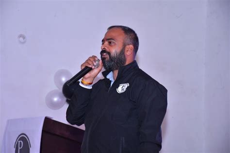 Pw Physicswallah Alakhsir Prateeksir Sugam Kumar