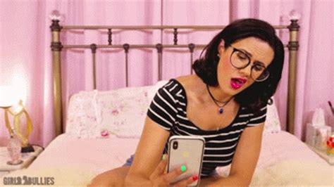 Friend Tries To Fix Your Small P Problem Sd Girl Bullies Clips4sale