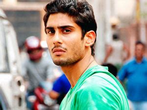Prateik Babbar Safe Sex Mumbai Districts Aids Control Society Filmibeat