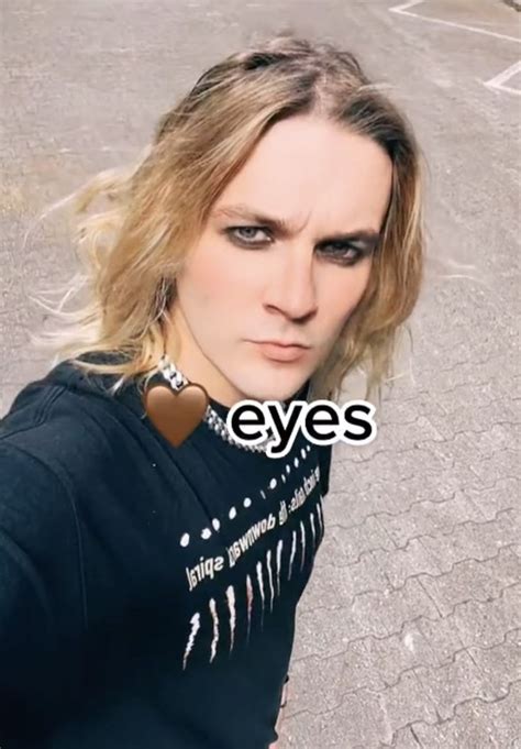 Pin By Loveofbc On Joel Hokka Fashion T Shirts For Women Women