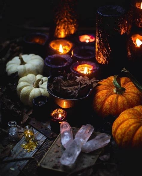 Pin By Janet James On Autumn Halloween Party Diy Fall Table Settings Halloween Treats