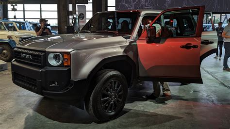 Toyota Land Cruiser Carscoops
