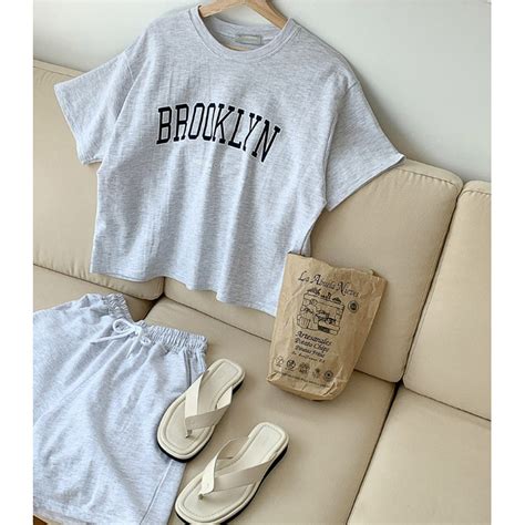 브룩 반팔티와 반바지 세트 원마일룩 이지웨어 투피스