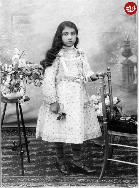 سفر به عصر قاجار؛ از عکس آتلیه‌ای دختر اشراف‌زاده تا ملیجک و دختران