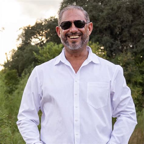 Dan Hernandez