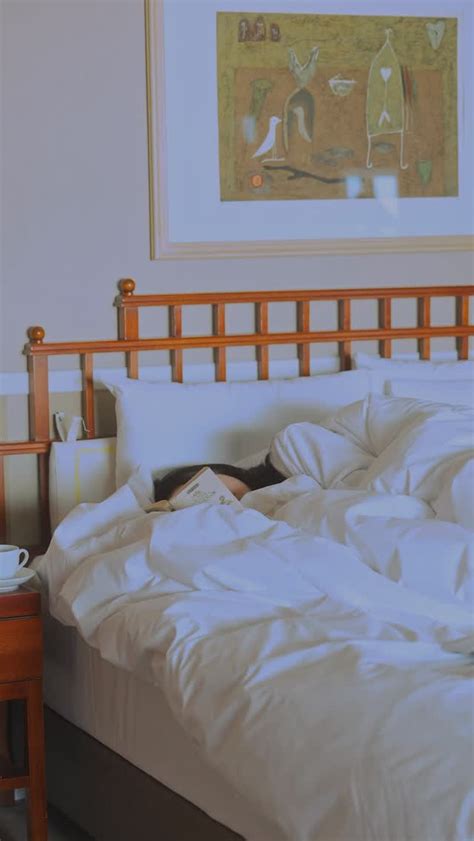 신라호텔 자연과 모던함의 조화가 돋보이는 신라모노그램 다낭 🍃 야자수가 펼쳐진 야외 수영장부터 조명에 따라 빛나는 감각적인 외관까지 베트남 다낭의 아름다움을 직접 느껴