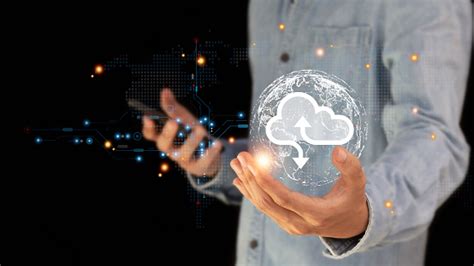 손 클라우드 기술 데이터 저장 데이터 전송 네트워크 및 인터넷 서비스 개념 인터넷 스토리지 네트워크 기술에 표시된 클라우드 컴퓨팅 가상현실에 대한 스톡 사진 및 기타 이미지