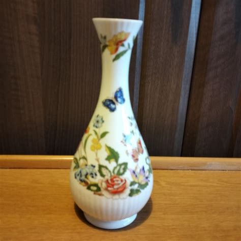 Колекційна фарфорова ваза Aynsley — ціна 650 грн у каталозі Вази Купити товари для дому та