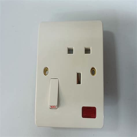China ODM Extension Cord With Individual Switch Pricelist British Wall Switch Socket T Series